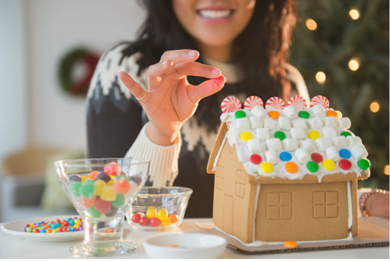 Q107 Toronto | LISTEN: The Best of Derringer in the Morning – December ...